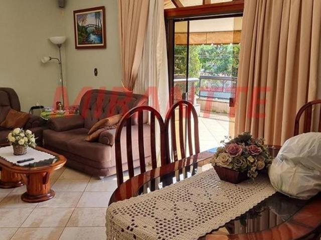 Sobrado de 180m² com 3 quartos