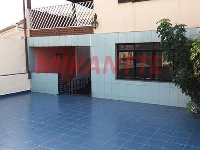 Sobrado de 180m² com 4 quartos