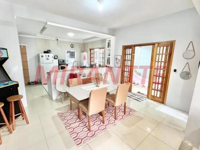 Sobrado de 180m² com 5 quartos