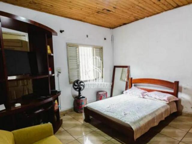 SOBRADO DE 180M², POSSUI 1 DORM, 1 SALA, 1 BANHEIRO, E 1 VAGA, À VENDA NA REGIÃO