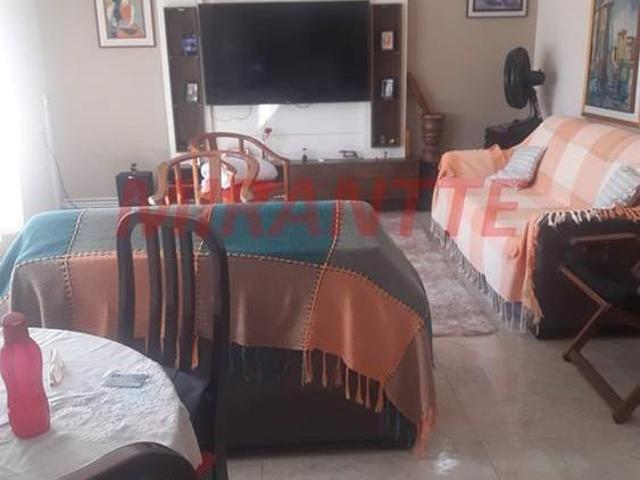 Sobrado de 181m² com 3 quartos