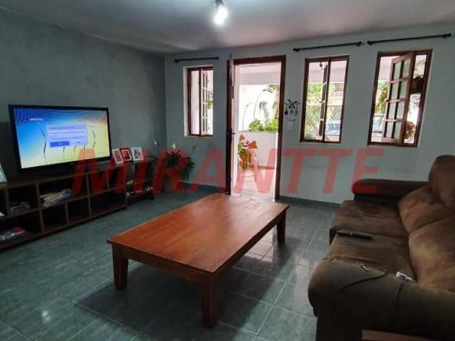 Sobrado de 187m² com 3 quartos