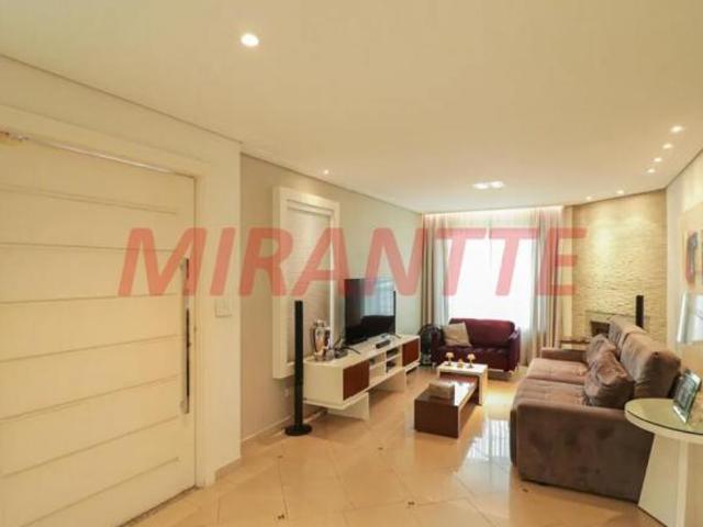 Sobrado de 184m² com 3 quartos