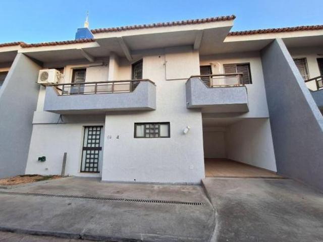 Sobrado de 186 m² com 04 quartos à venda no Setor Bueno próximo do Setor Marista