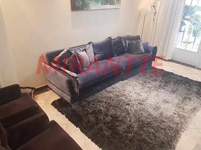 Sobrado de 188m² com 4 quartos