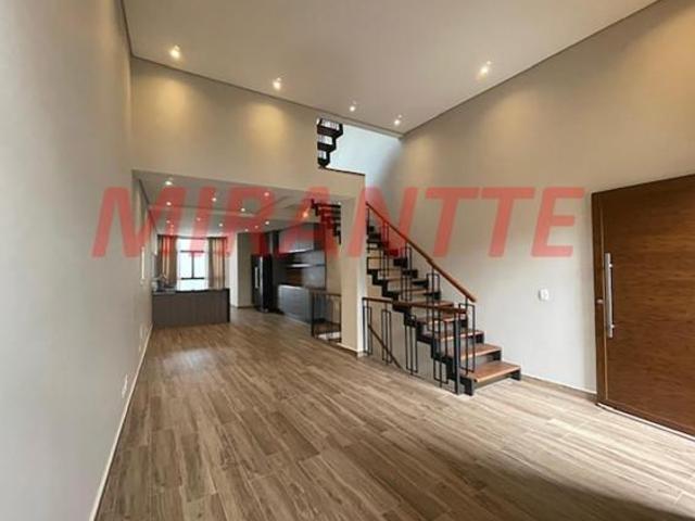 Sobrado de 189m² com 2 quartos