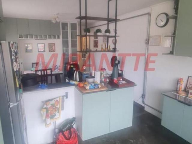 Sobrado de 190m² com 2 quartos