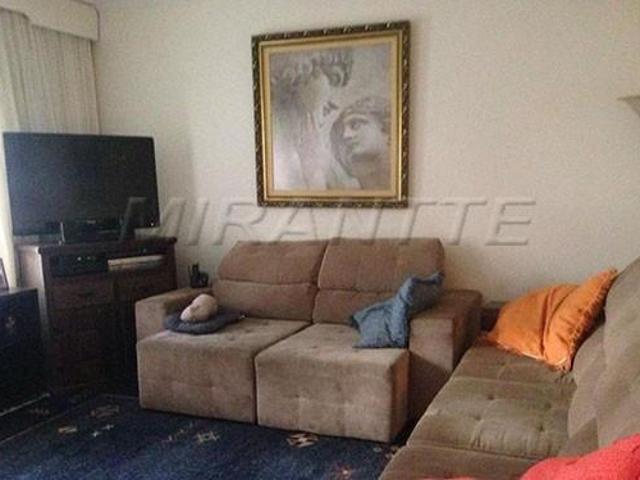 Sobrado de 190m² com 4 quartos