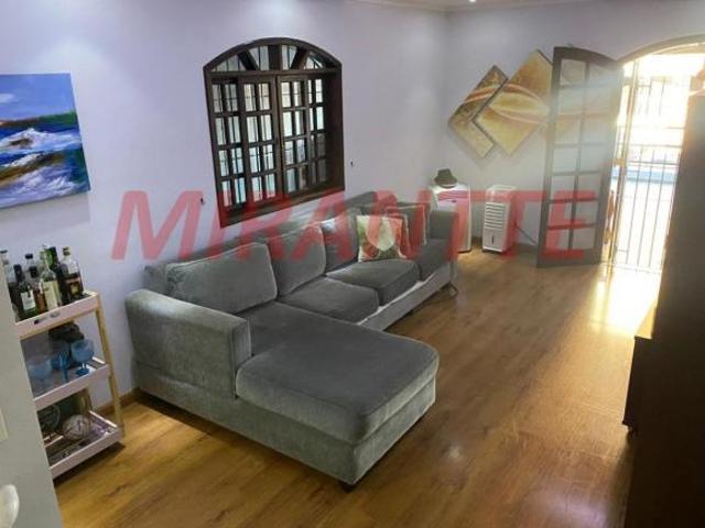 Sobrado de 192m² com 3 quartos