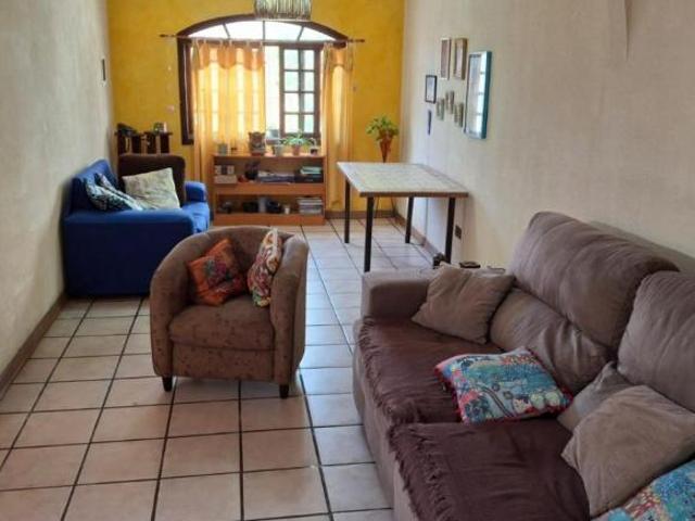 Sobrado de 194 m², 3 quartos em Jardim Divinolândia, Guarulhos