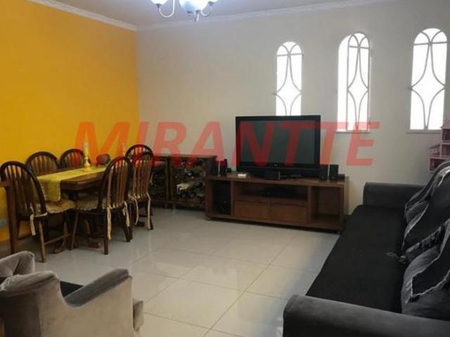 Sobrado de 194m² com 3 quartos