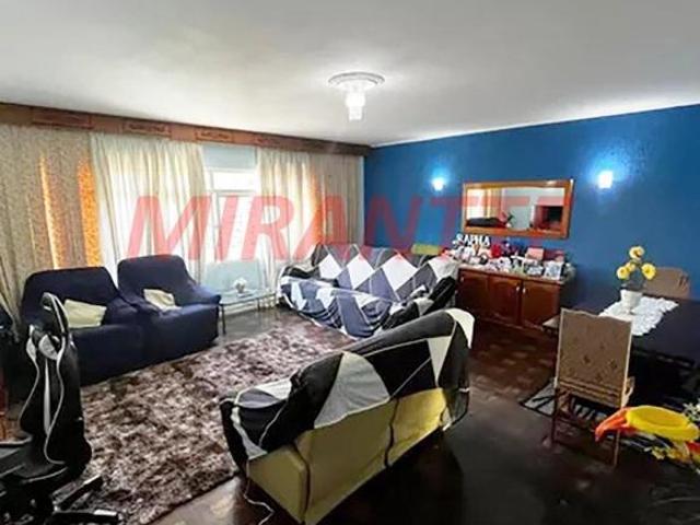 Sobrado de 195m² com 4 quartos