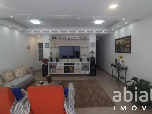 Sobrado de 100m² com 2 dormitórios Jardim Iracema