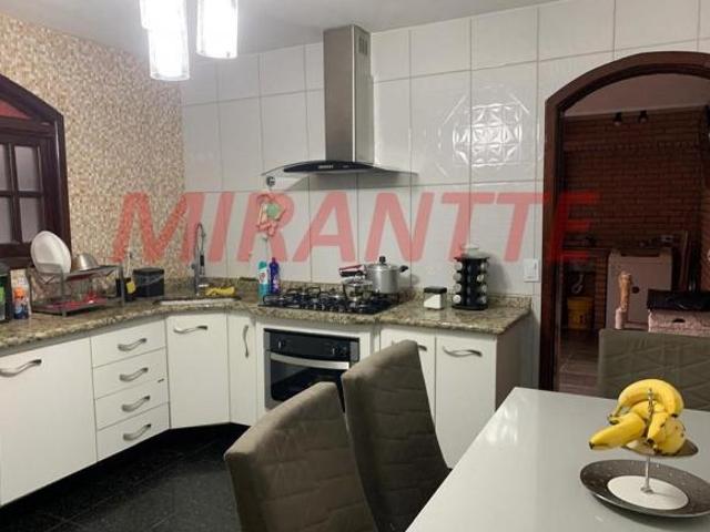 Sobrado de 100m² com 3 quartos