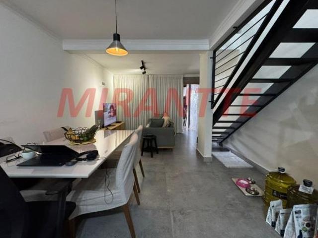 Sobrado de 105m² com 2 quartos