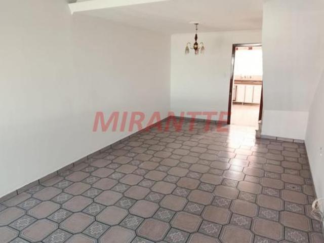 Sobrado de 108m² com 2 quartos