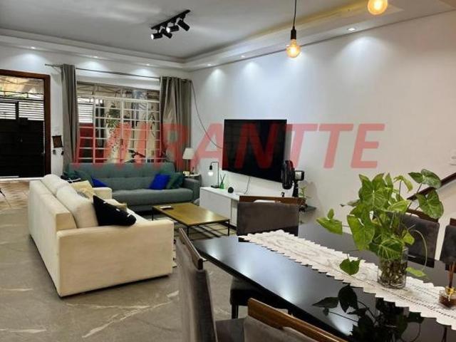 Sobrado de 110m² com 2 quartos