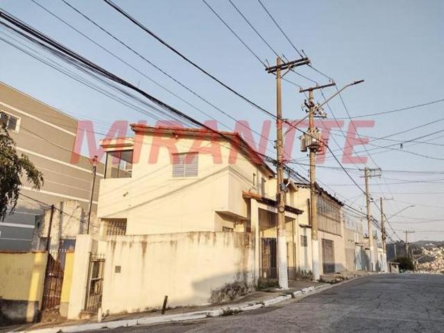 Sobrado de 110m² com 2 quartos