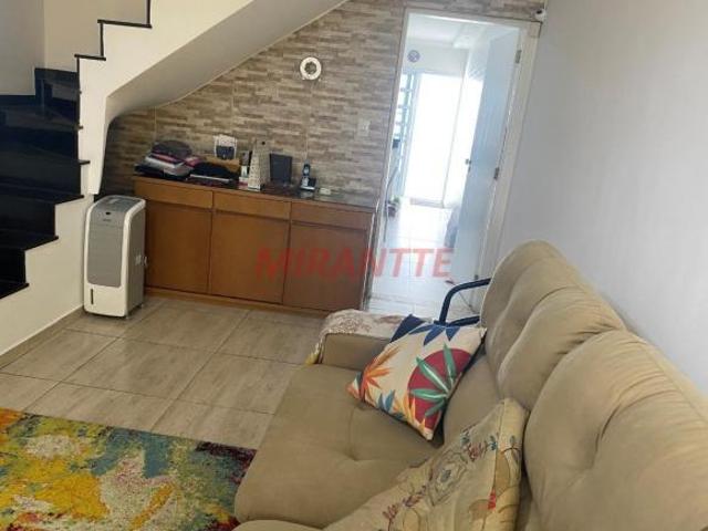 Sobrado de 111m² com 2 quartos