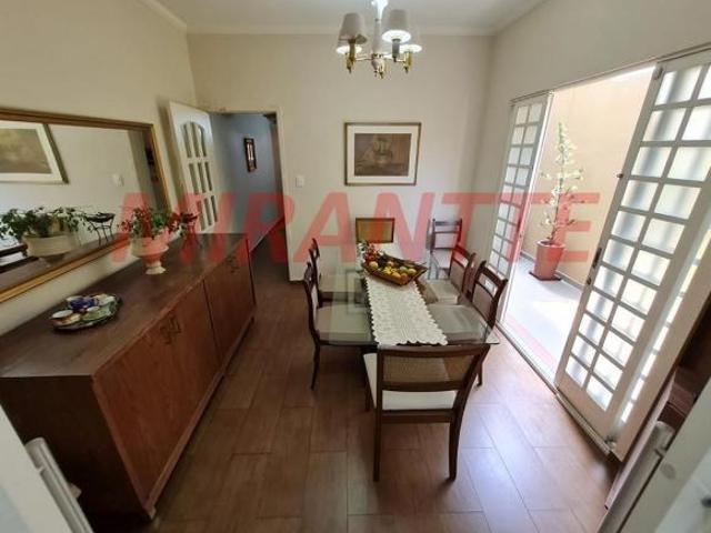 Sobrado de 112m² com 2 quartos