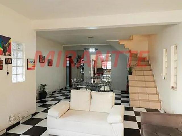 Sobrado de 117m² com 4 quartos