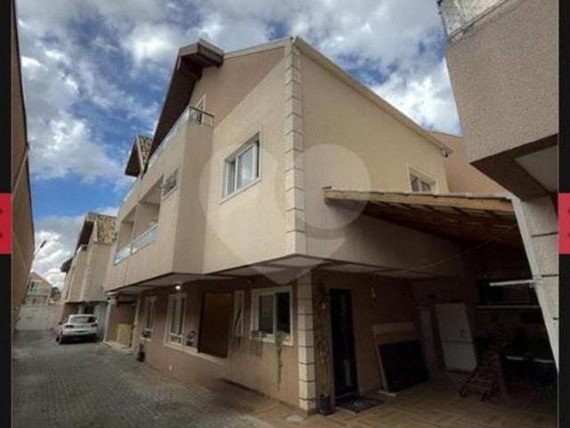 Sobrado de 117m² a venda no Guaíra