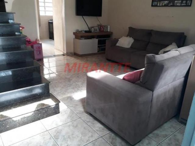 Sobrado de 116m² com 2 quartos
