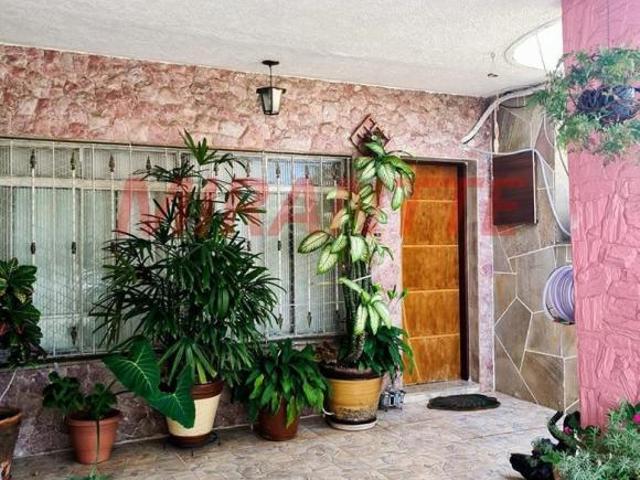 Sobrado de 116m² com 2 quartos