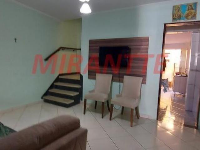 Sobrado de 118m² com 2 quartos