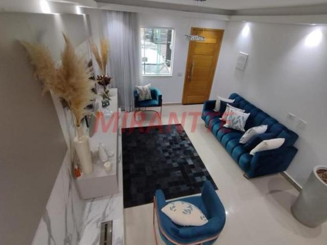 Sobrado de 118m² com 2 quartos