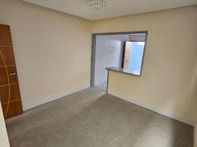 Sobrado de 120 m² Jardim Santa Terezinha Taboão da Serra, à venda por R$ 650.000