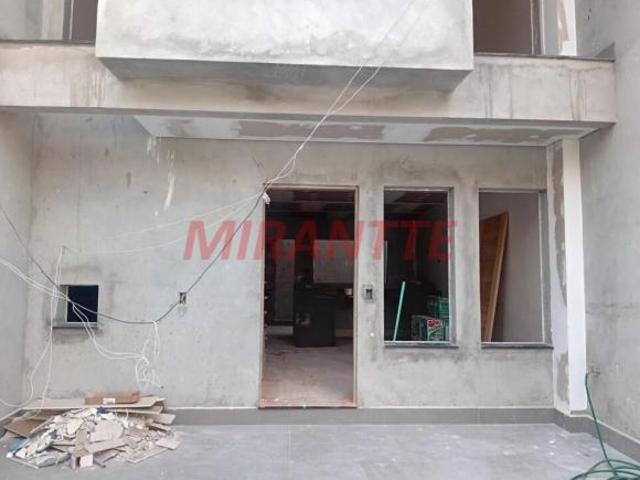 Sobrado de 120m² com 2 quartos