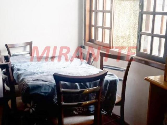 Sobrado de 120m² com 2 quartos