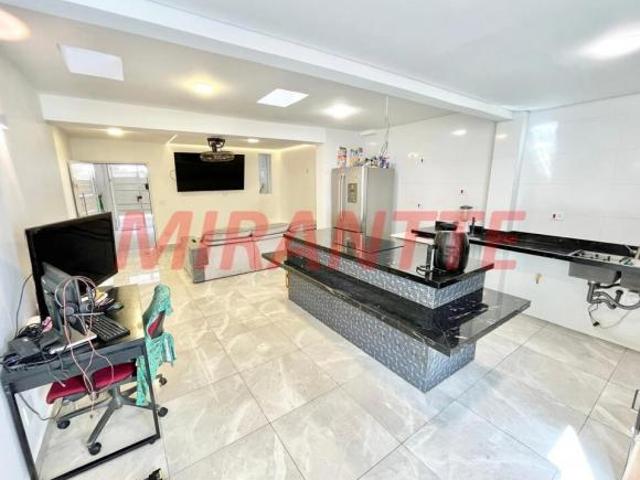 Sobrado de 120m² com 3 quartos
