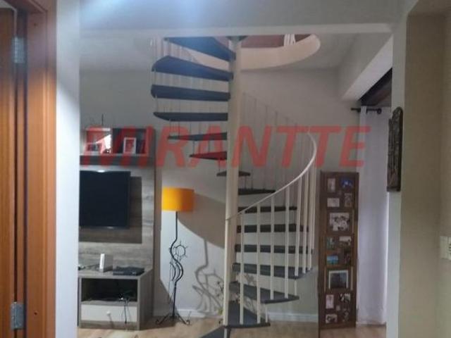 Sobrado de 121m² com 4 quartos
