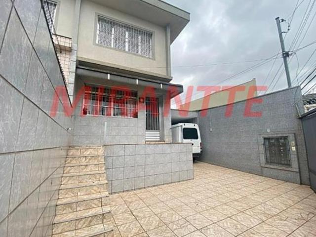 Sobrado de 130m² com 3 quartos
