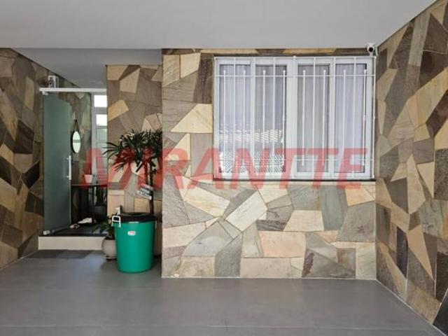 Sobrado de 131m² com 3 quartos