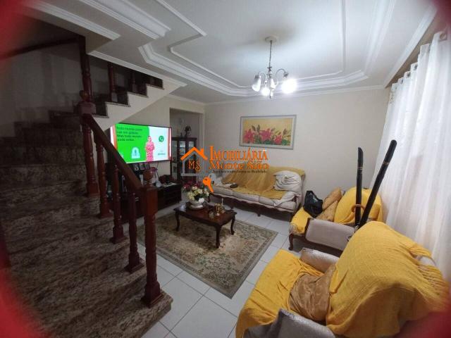 Sobrado de 132 m² na Santa Clara do Oeste Jardim Moreira Guarulhos SP, à venda por R$ 954.000 ou aluguel por R$ 4.500/mês