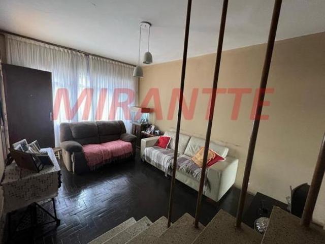 Sobrado de 136m² com 2 quartos