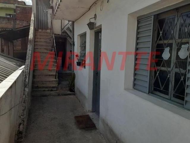Sobrado de 1m² com 4 quartos