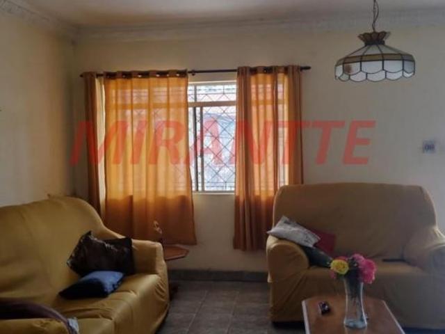 Sobrado de 240m² com 3 quartos