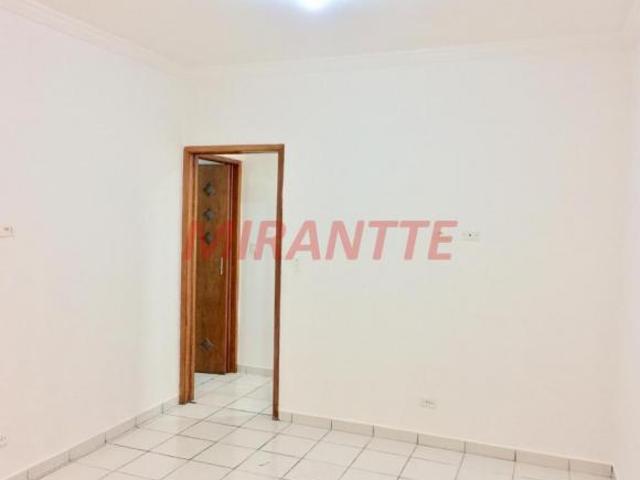 Sobrado de 240m² com 6 quartos