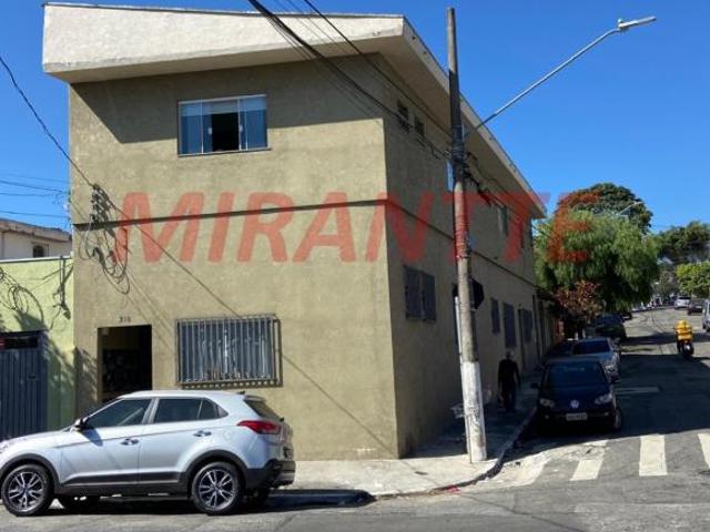Sobrado de 240m² com 8 quartos