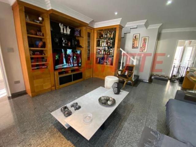 Sobrado de 247m² com 3 quartos