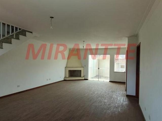 Sobrado de 247m² com 3 quartos