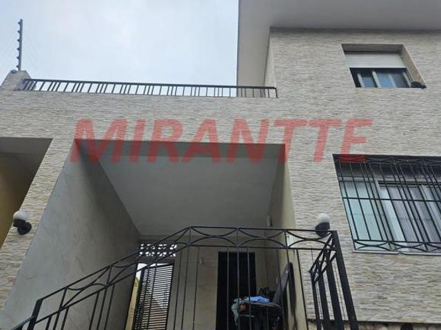 Sobrado de 245m² com 6 quartos