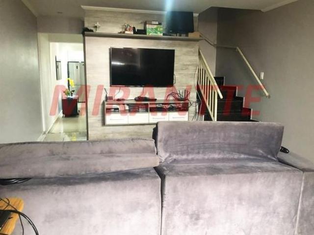 Sobrado de 250m² com 3 quartos