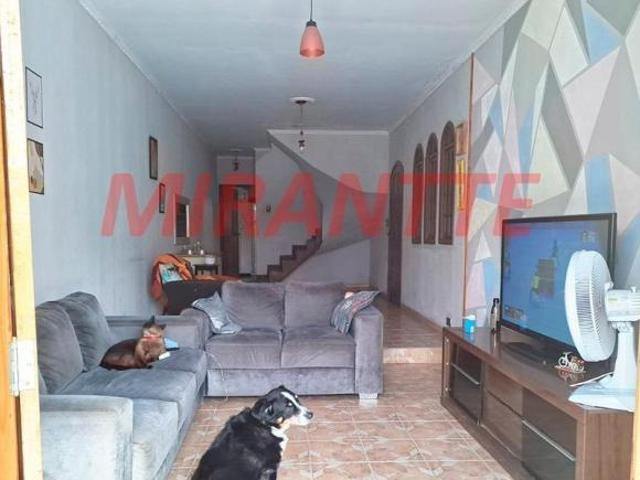 Sobrado de 250m² com 3 quartos