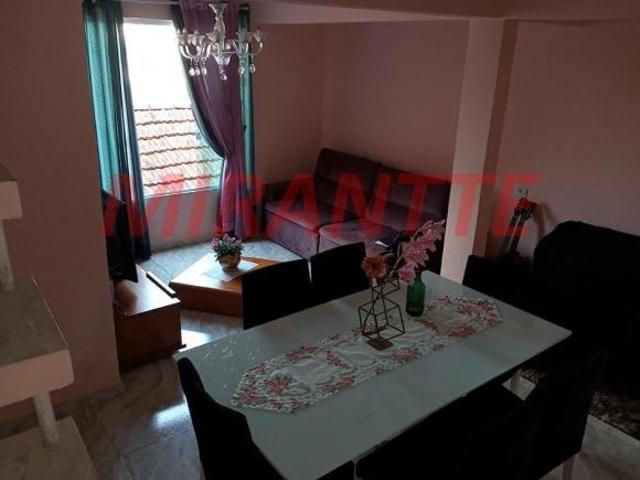 Sobrado de 250m² com 3 quartos