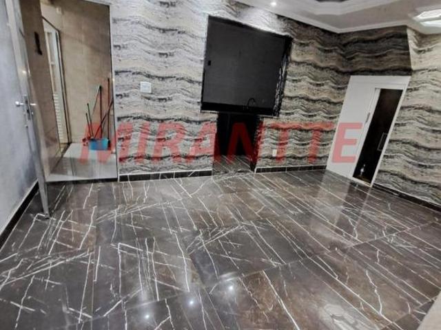 Sobrado de 250m² com 4 quartos